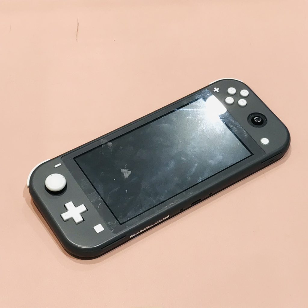 Switch Lite（スイッチライト） ジョイコンのスティックが！？根元から折れてしまったためスティック交換を行いました！【ゲーム修理工房高崎OPA店】 | ゲーム修理工房｜Nintendo ...