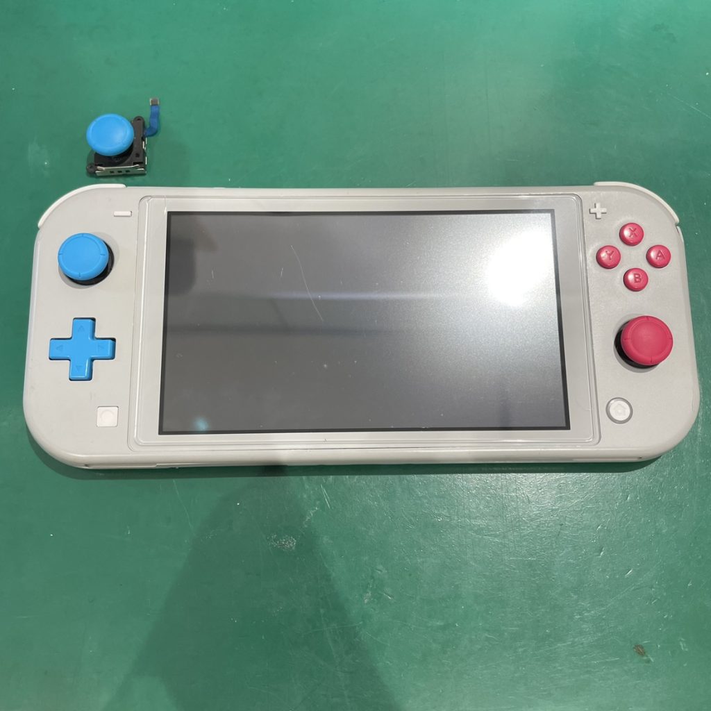 【スティック交換】Nintendo SwitchLite(ニンテンドースイッチライト)の故障・不具合は、JR戸塚駅から徒歩2分、戸塚モディ2F ...